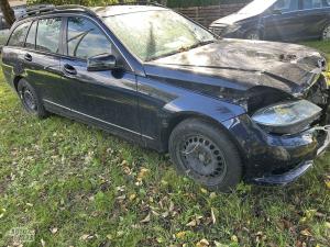 Mercedes-Benz c-220 2013 in Marijampole, with an engine capacity of 2.10 L and mileage of 260 thousand km for 2199 €, photo 3 on AUTOMOTO.COM.LV