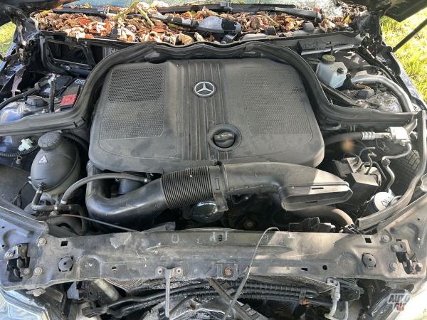 Mercedes-Benz c-220 2013 in Marijampole, with an engine capacity of 2.10 L and mileage of 260 thousand km for 2199 €, photo 7 on AUTOMOTO.COM.LV