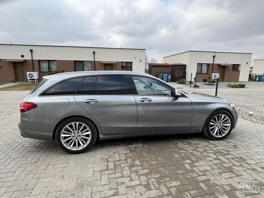Mercedes-Benz c-220 2014 in Kaunas, with an engine capacity of 2.20 L and mileage of 334 thousand km for 10500 €, photo 5 on AUTOMOTO.COM.LV