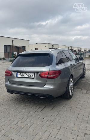 Mercedes-Benz c-220 2014 in Kaunas, with an engine capacity of 2.20 L and mileage of 334 thousand km for 10500 €, photo 9 on AUTOMOTO.COM.LV