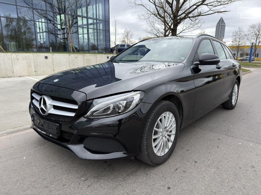 Mercedes-Benz c-220 2015 Panevēža, ar dzinēja tilpumu 2.10 L un nobraukumu 375 tūkst. km par 8450 €, foto 4 vietnē AUTOMOTO.COM.LV