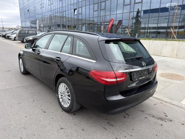Mercedes-Benz c-220 2015 Panevēža, ar dzinēja tilpumu 2.10 L un nobraukumu 375 tūkst. km par 8450 €, foto 7 vietnē AUTOMOTO.COM.LV