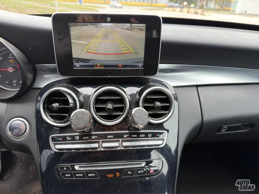 Mercedes-Benz c-220 2015 Panevēža, ar dzinēja tilpumu 2.10 L un nobraukumu 375 tūkst. km par 8450 €, foto 25 vietnē AUTOMOTO.COM.LV
