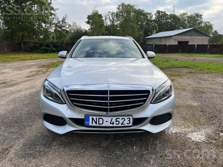 Mercedes-Benz c-220 2015 Rīga, ar dzinēja tilpumu 2.20 L un nobraukumu 125 tūkst. km par 14000 €, foto 3 vietnē AUTOMOTO.COM.LV