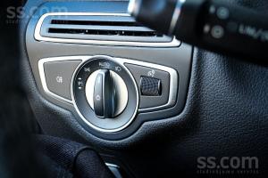 Mercedes-Benz c-220 2017 Rīga, ar dzinēja tilpumu 2.20 L un nobraukumu 253 tūkst. km par 12890 €, foto 18 vietnē AUTOMOTO.COM.LV