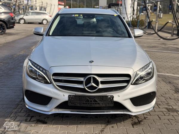 Mercedes-Benz c-220 2018 in Vilnius, with an engine capacity of 2.00 L and mileage of 159 thousand km for 16950 €, photo 3 on AUTOMOTO.COM.LV