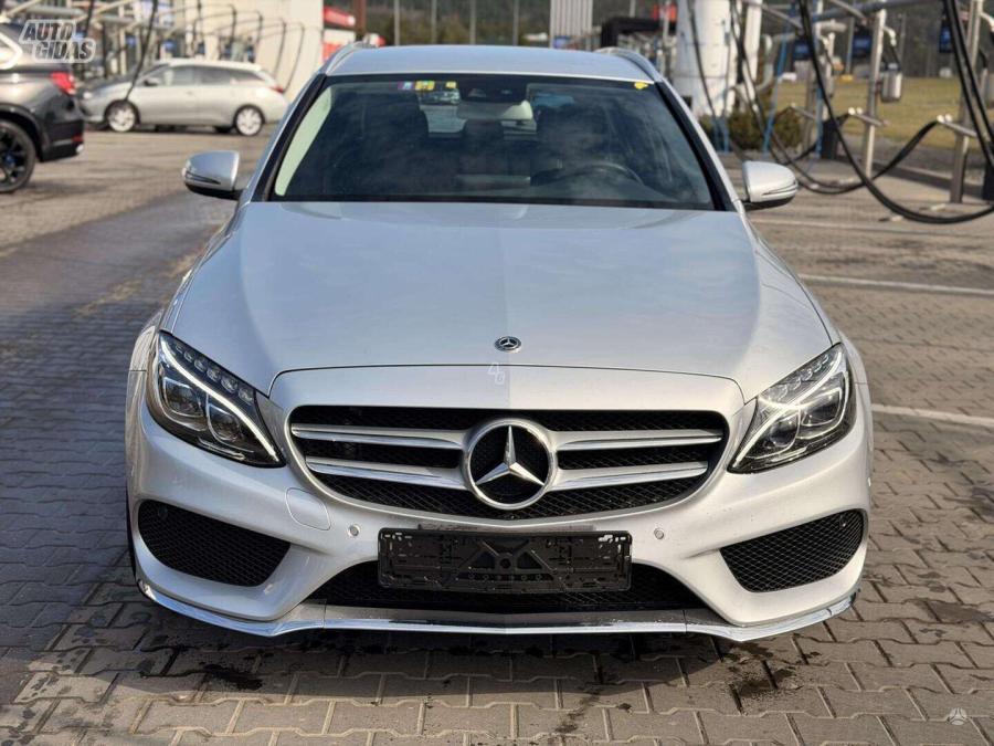 Мерседес Ц 220 2018 в Вильнюс, объемом двигателя 1.90 л и пробегом 159 тыс. км за 16350 €, фото 3 на AUTOMOTO.COM.LV