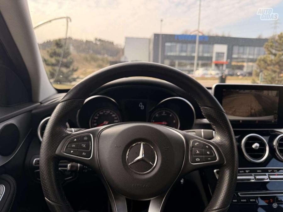 Mercedes-Benz c-220 2018 in Vilnius, with an engine capacity of 2.00 L and mileage of 159 thousand km for 16350 €, photo 23 on AUTOMOTO.COM.LV
