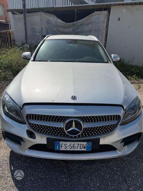 Mercedes-Benz c-220 2018 Kauņa, ar dzinēja tilpumu 2.14 L un nobraukumu 245 tūkst. km par 9300 €, foto 1 vietnē AUTOMOTO.COM.LV