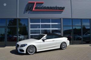 White Mercedes-Benz c-220 2017 in Vilnius, with an engine capacity of 2.14 L and mileage of 125 thousand km for 25000 €, photo  on AUTOMOTO.COM.LV