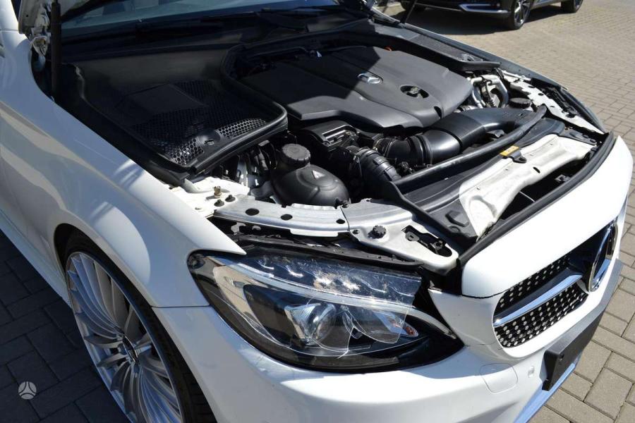 White Mercedes-Benz c-220 2017 in Vilnius, with an engine capacity of 2.14 L and mileage of 125 thousand km for 25000 €, photo 10 on AUTOMOTO.COM.LV