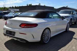 White Mercedes-Benz c-220 2017 in Vilnius, with an engine capacity of 2.14 L and mileage of 125 thousand km for 25000 €, photo 15 on AUTOMOTO.COM.LV
