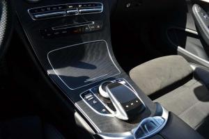 White Mercedes-Benz c-220 2017 in Vilnius, with an engine capacity of 2.14 L and mileage of 125 thousand km for 25000 €, photo 21 on AUTOMOTO.COM.LV