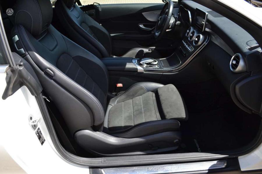 White Mercedes-Benz c-220 2017 in Vilnius, with an engine capacity of 2.14 L and mileage of 125 thousand km for 25000 €, photo 25 on AUTOMOTO.COM.LV