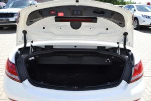 White Mercedes-Benz c-220 2017 in Vilnius, with an engine capacity of 2.14 L and mileage of 125 thousand km for 25000 €, photo 29 on AUTOMOTO.COM.LV