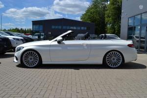 White Mercedes-Benz c-220 2017 in Vilnius, with an engine capacity of 2.14 L and mileage of 125 thousand km for 25000 €, photo 36 on AUTOMOTO.COM.LV