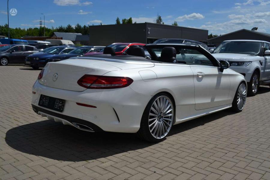 White Mercedes-Benz c-220 2017 in Vilnius, with an engine capacity of 2.14 L and mileage of 125 thousand km for 25000 €, photo 38 on AUTOMOTO.COM.LV