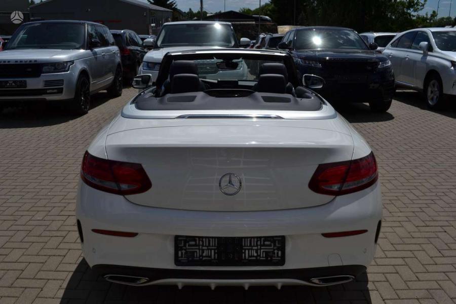 White Mercedes-Benz c-220 2017 in Vilnius, with an engine capacity of 2.14 L and mileage of 125 thousand km for 25000 €, photo 40 on AUTOMOTO.COM.LV