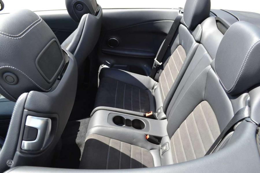 White Mercedes-Benz c-220 2017 in Vilnius, with an engine capacity of 2.14 L and mileage of 125 thousand km for 25000 €, photo 43 on AUTOMOTO.COM.LV