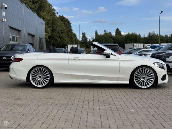 Balts Mercedes-Benz c-220 2017 Viļņa, ar dzinēja tilpumu 2.14 L un nobraukumu 125 tūkst. km par 26000 €, foto 7 vietnē AUTOMOTO.COM.LV
