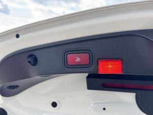 Balts Mercedes-Benz c-220 2017 Viļņa, ar dzinēja tilpumu 2.14 L un nobraukumu 125 tūkst. km par 26000 €, foto 18 vietnē AUTOMOTO.COM.LV
