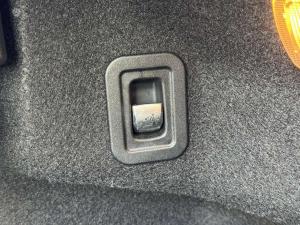 Balts Mercedes-Benz c-220 2017 Viļņa, ar dzinēja tilpumu 2.14 L un nobraukumu 125 tūkst. km par 26000 €, foto 20 vietnē AUTOMOTO.COM.LV