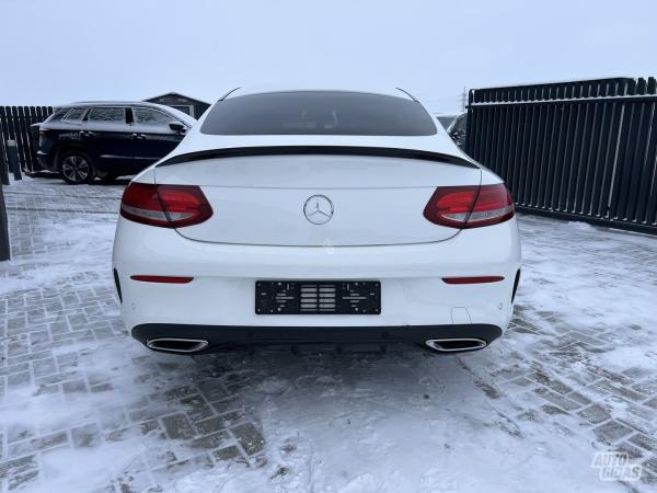 White Mercedes-Benz c-220 2016 in Kaunas, with an engine capacity of 2.10 L and mileage of 184 thousand km for 18950 €, photo 7 on AUTOMOTO.COM.LV