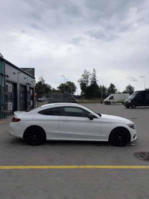 Balts Mercedes-Benz c-220 2016 Viļņa, ar dzinēja tilpumu 2.14 L un nobraukumu 195 tūkst. km par 17900 €, foto 7 vietnē AUTOMOTO.COM.LV