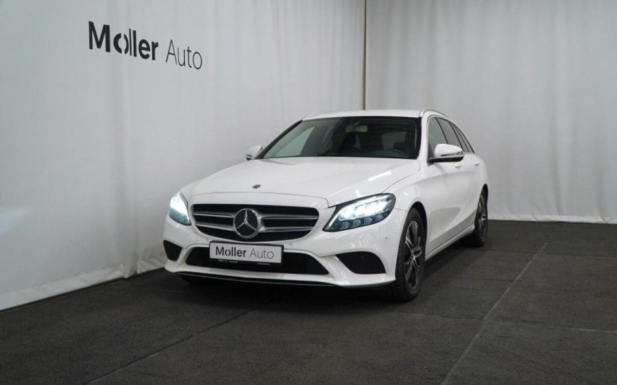 Balts Mercedes-Benz c-220 2019 Tallina, ar dzinēja tilpumu 2.00 L un nobraukumu 162 tūkst. km par 16900 €, foto 2 vietnē AUTOMOTO.COM.LV