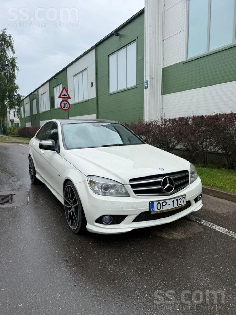 Balts Mercedes-Benz c-220 2007 Rīga, ar dzinēja tilpumu 2.20 L un nobraukumu 0 tūkst. km par 4900 €, foto 5 vietnē AUTOMOTO.COM.LV