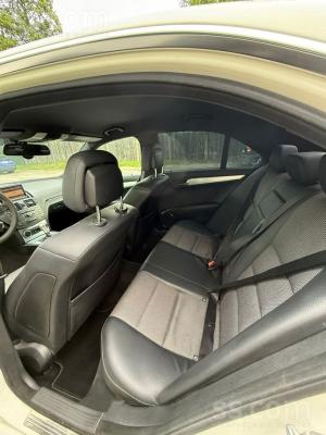 Balts Mercedes-Benz c-220 2007 Rīga, ar dzinēja tilpumu 2.20 L un nobraukumu 0 tūkst. km par 4900 €, foto 10 vietnē AUTOMOTO.COM.LV