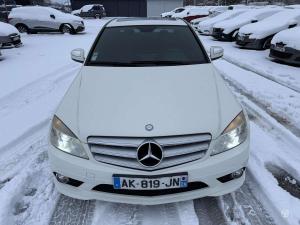 White Mercedes-Benz c-220 2008 in Taurage, with an engine capacity of 2.15 L and mileage of 205 thousand km for 2800 €, photo  on AUTOMOTO.COM.LV