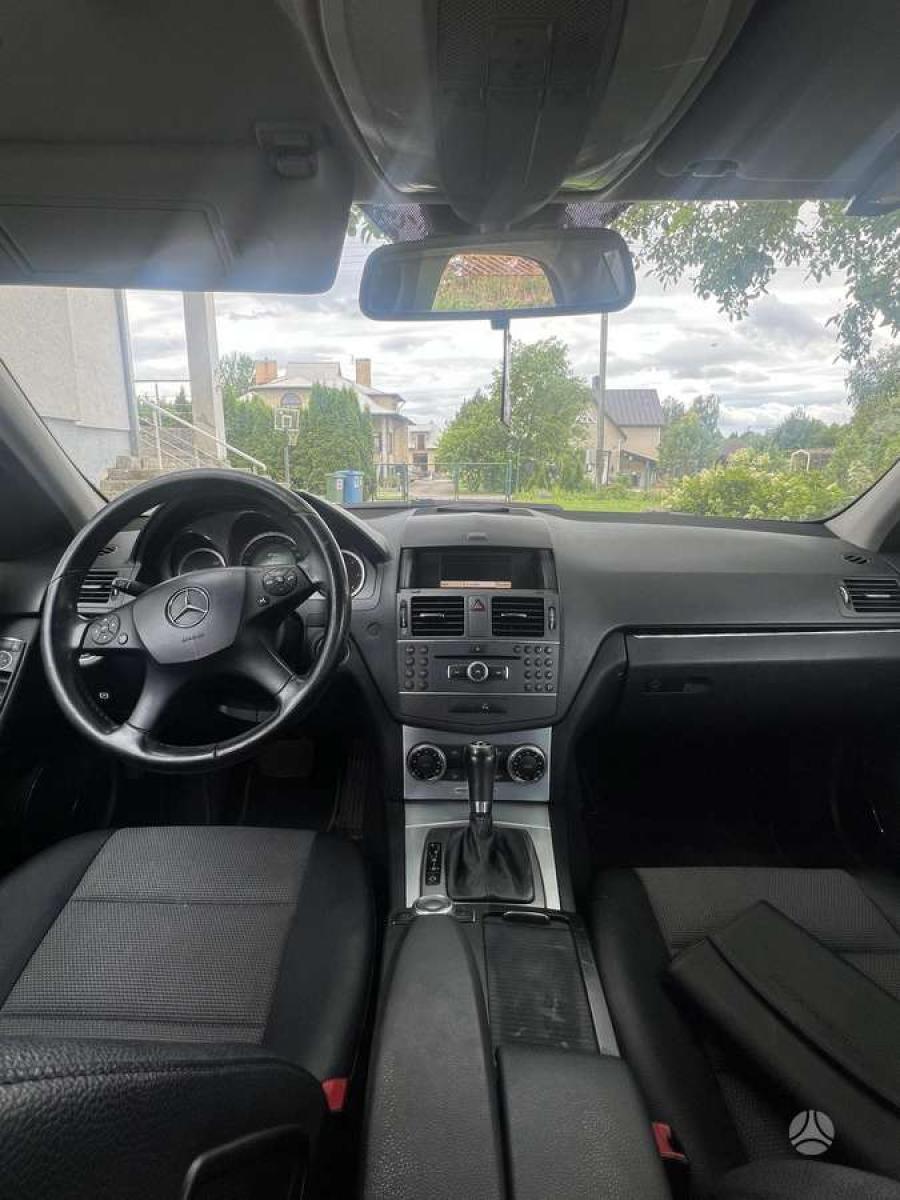 Balts Mercedes-Benz c-220 2010 Kauņa, ar dzinēja tilpumu 2.15 L un nobraukumu 380 tūkst. km par 4600 €, foto 11 vietnē AUTOMOTO.COM.LV