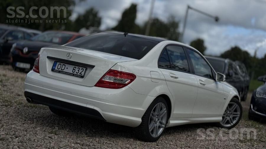 Balts Mercedes-Benz c-220 2011 Jelgava, ar dzinēja tilpumu 2.20 L un nobraukumu 295 tūkst. km par 8790 €, foto 4 vietnē AUTOMOTO.COM.LV