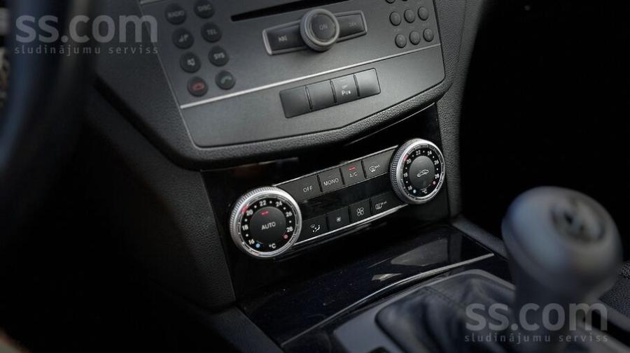 Balts Mercedes-Benz c-220 2011 Jelgava, ar dzinēja tilpumu 2.20 L un nobraukumu 295 tūkst. km par 8790 €, foto 16 vietnē AUTOMOTO.COM.LV