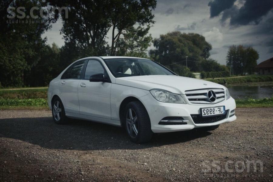 White Mercedes-Benz c-220 2011 in Riga, with an engine capacity of 2.20 L and mileage of 0 thousand km for 8100 €, photo 1 on AUTOMOTO.COM.LV
