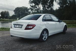 White Mercedes-Benz c-220 2011 in Riga, with an engine capacity of 2.20 L and mileage of 0 thousand km for 8100 €, photo 5 on AUTOMOTO.COM.LV