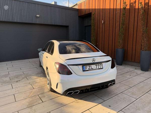 White Mercedes-Benz c-220 2014 in Siauliai, with an engine capacity of 2.20 L and mileage of 370 thousand km for 15750 €, photo 1 on AUTOMOTO.COM.LV