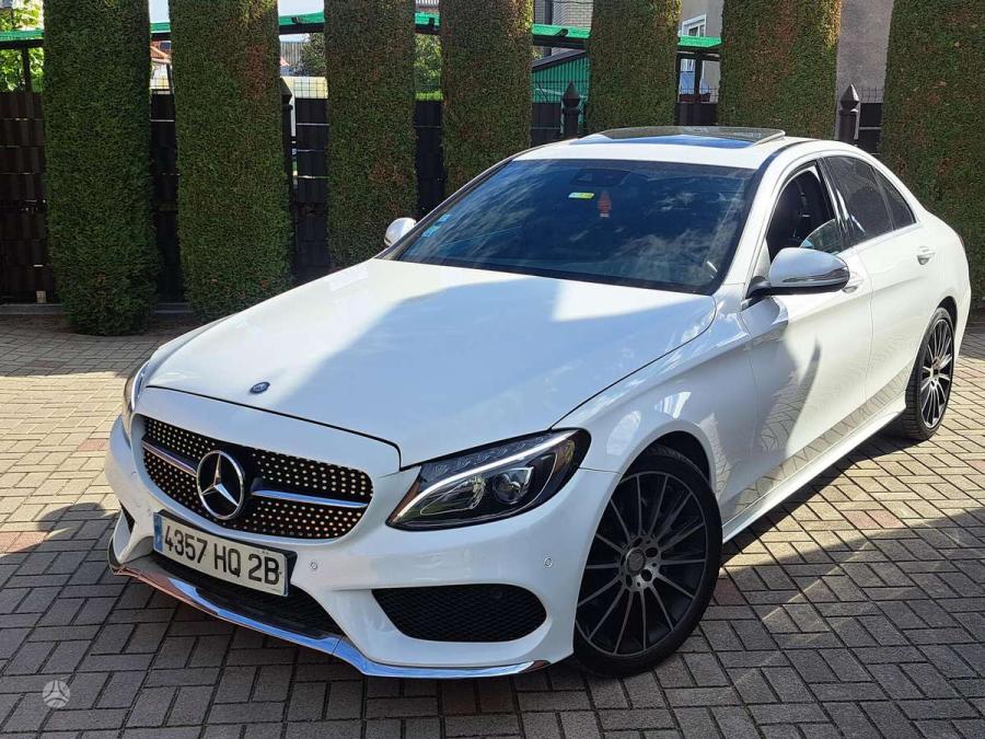 White Mercedes-Benz c-220 2014 in Taurage, with an engine capacity of 0.00 L and mileage of 217 thousand km for 14200 €, photo 1 on AUTOMOTO.COM.LV