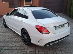 White Mercedes-Benz c-220 2014 in Taurage, with an engine capacity of 0.00 L and mileage of 217 thousand km for 14200 €, photo 9 on AUTOMOTO.COM.LV