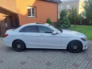 White Mercedes-Benz c-220 2014 in Taurage, with an engine capacity of 0.00 L and mileage of 217 thousand km for 14200 €, photo 10 on AUTOMOTO.COM.LV