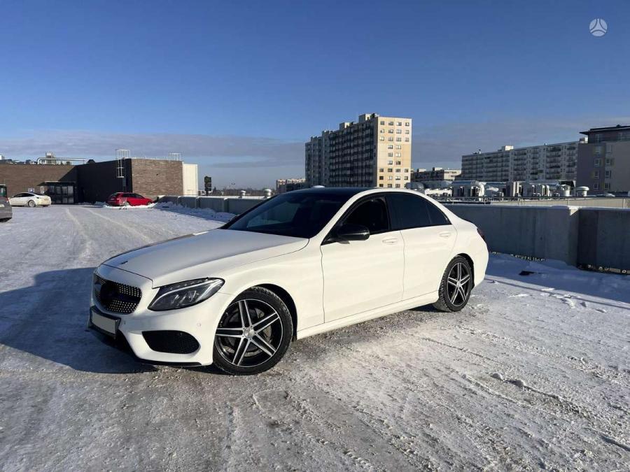 White Mercedes-Benz c-220 2016 in Vilnius, with an engine capacity of 2.14 L and mileage of 183 thousand km for 16900 €, photo 3 on AUTOMOTO.COM.LV