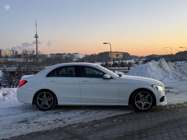 Balts Mercedes-Benz c-220 2016 Viļņa, ar dzinēja tilpumu 2.14 L un nobraukumu 171 tūkst. km par 15000 €, foto 2 vietnē AUTOMOTO.COM.LV