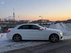 White Mercedes-Benz c-220 2016 in Vilnius, with an engine capacity of 2.14 L and mileage of 171 thousand km for 15000 €, photo 2 on AUTOMOTO.COM.LV