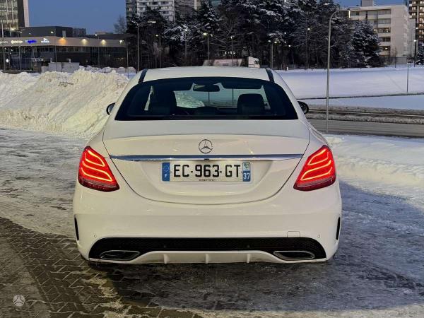 Balts Mercedes-Benz c-220 2016 Viļņa, ar dzinēja tilpumu 2.14 L un nobraukumu 171 tūkst. km par 15000 €, foto 8 vietnē AUTOMOTO.COM.LV