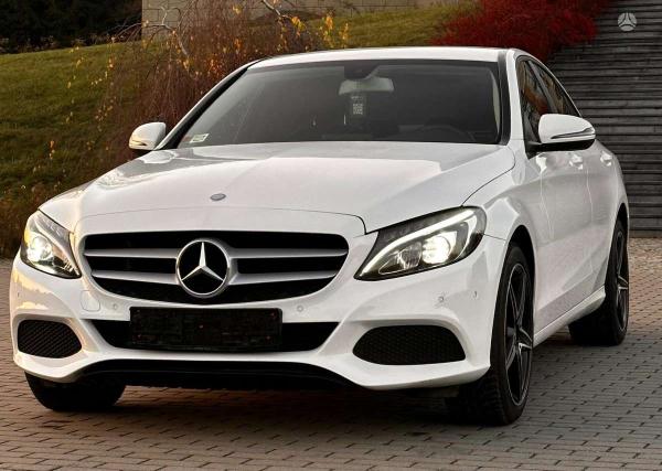 White Mercedes-Benz c-220 2016 in Vilnius, with an engine capacity of 2.14 L and mileage of 270 thousand km for 12950 €, photo 1 on AUTOMOTO.COM.LV