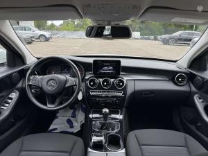 Balts Mercedes-Benz c-220 2016 Panevēža, ar dzinēja tilpumu 2.14 L un nobraukumu 211 tūkst. km par 8900 €, foto 7 vietnē AUTOMOTO.COM.LV