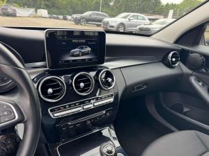 Balts Mercedes-Benz c-220 2016 Panevēža, ar dzinēja tilpumu 2.14 L un nobraukumu 211 tūkst. km par 8900 €, foto 9 vietnē AUTOMOTO.COM.LV