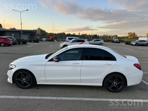 White Mercedes-Benz c-220 2016 in Riga, with an engine capacity of 2.20 L and mileage of 179 thousand km for 17990 €, photo 7 on AUTOMOTO.COM.LV