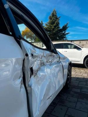 Balts Mercedes-Benz c-220 2019 Prienai, ar dzinēja tilpumu 1.95 L un nobraukumu 209 tūkst. km par 14300 €, foto 18 vietnē AUTOMOTO.COM.LV